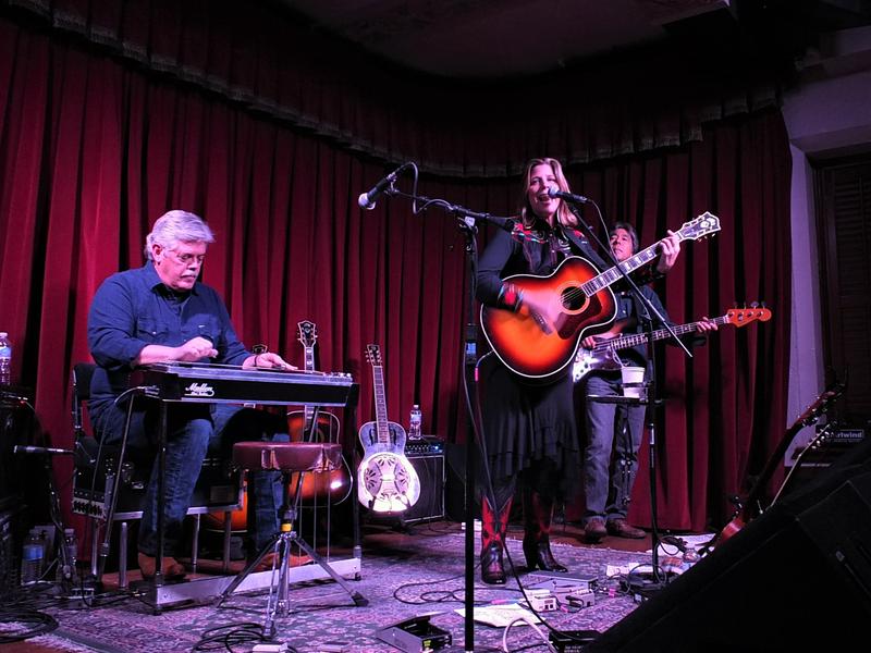 Lloyd Maines: American country music record producer, musician and ...