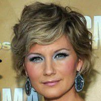 Kristen Hall: American folk rock singer-songwriter (1962-) | Biography ...